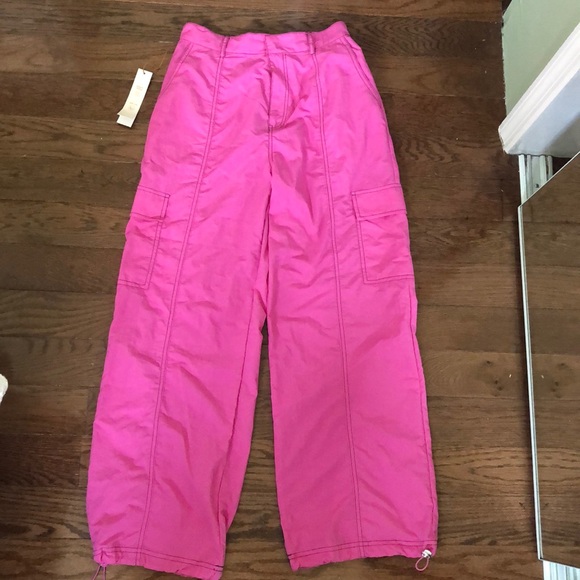 Love Tree | Pants & Jumpsuits | Nwt Love Tree Pink Parachute Cargo ...